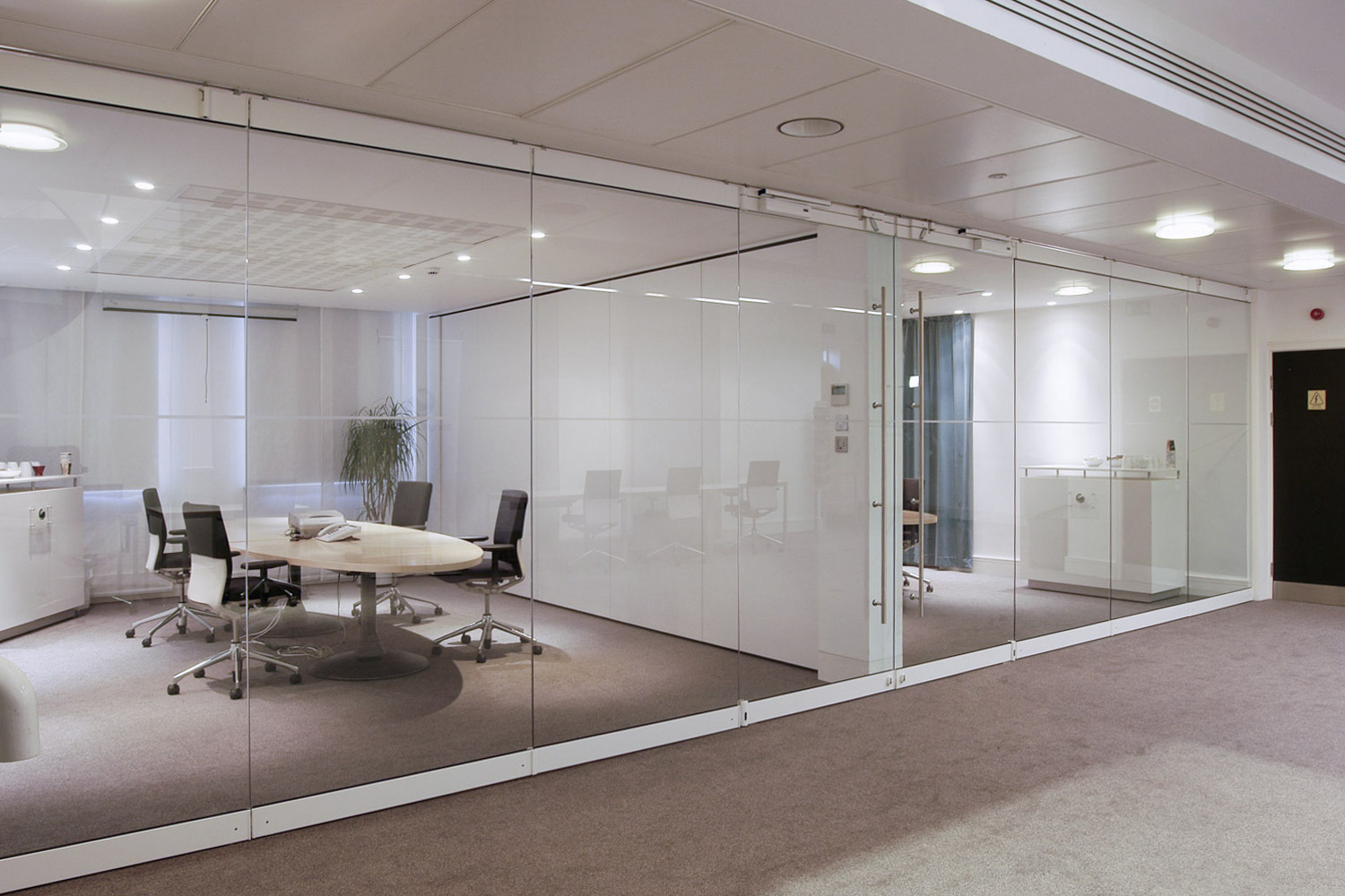 Type GG - Movawall